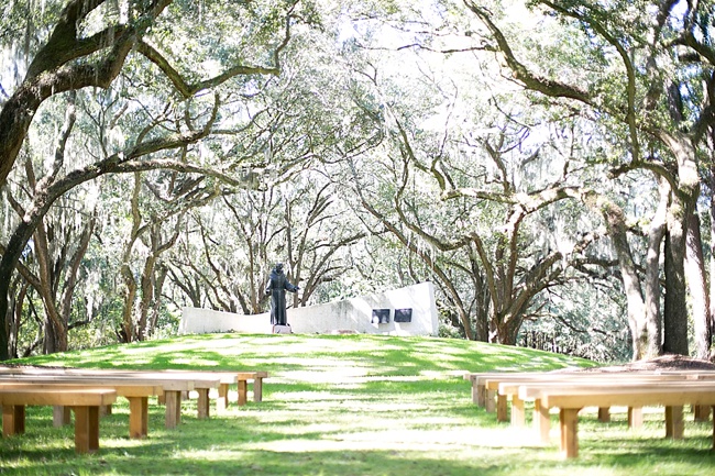 Amanda & Ryan {Spring Island Club} - The Wedding Row