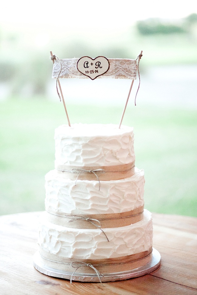 Amanda & Ryan {Spring Island Club} - The Wedding Row