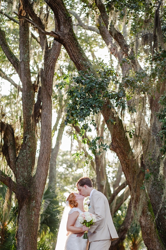 Emily & Ross {Mingo Point} - The Wedding Row