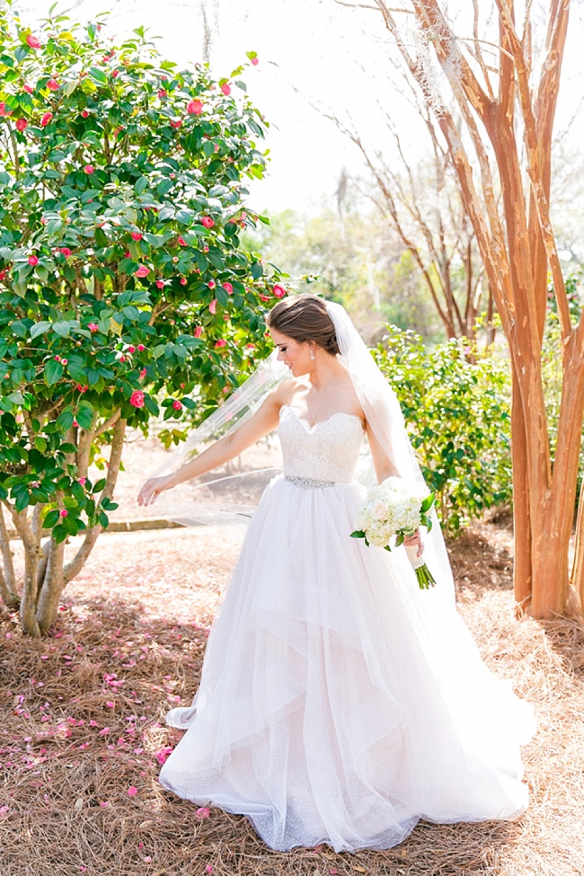 Kayla {Bridal Portraits} - The Wedding Row