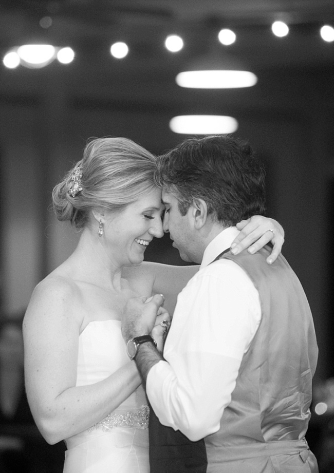 Sarah & Ali {Mingo Point} - The Wedding Row