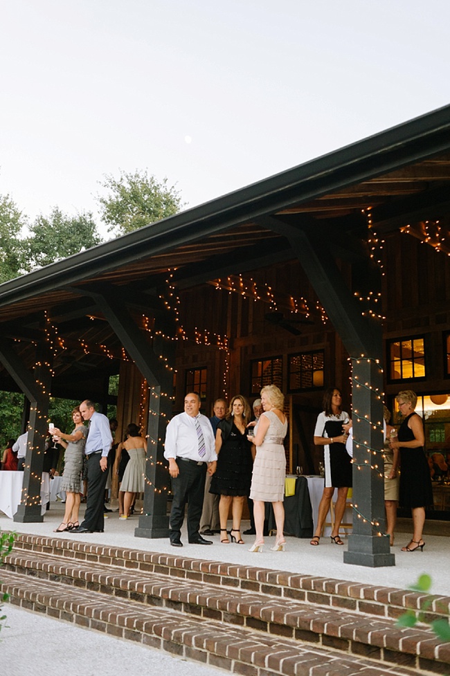 Victoria & Christopher {Pavilion at Pepper Plantation} - The Wedding Row