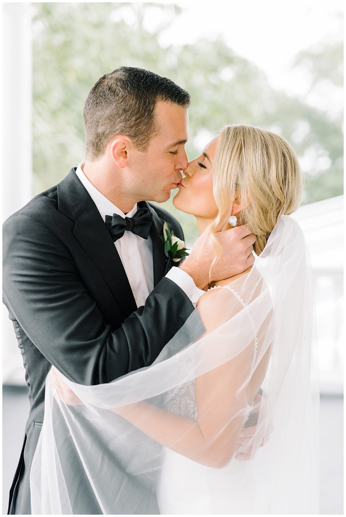 Lacey & Jason | Lowndes Grove - The Wedding Row